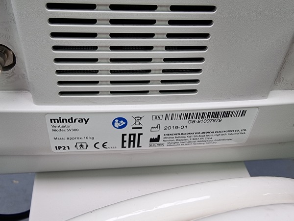 Mindray SV300 Ventilator on Trolley