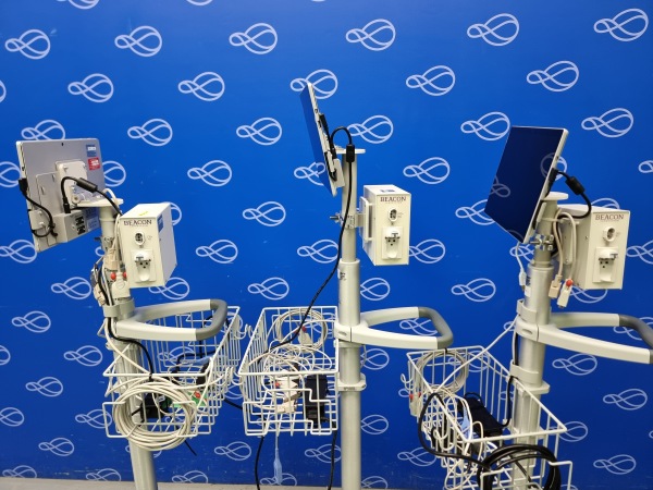 3 x Beacon Caresystem - ICU Ventilator Advisory System on Rollstand