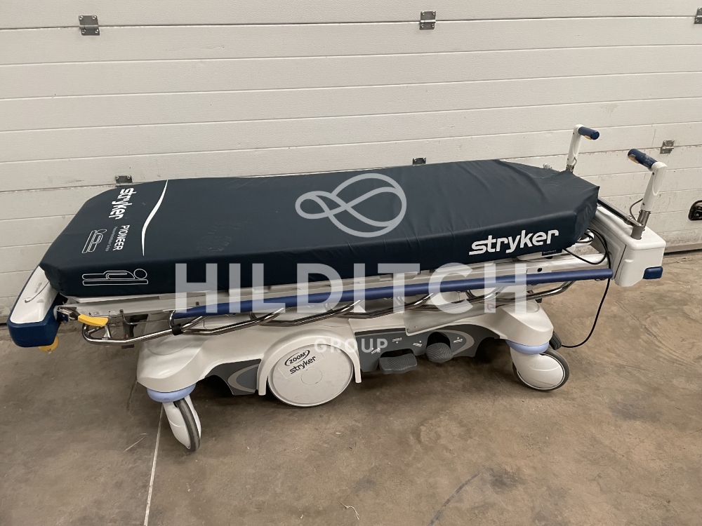 Stryker 1125 Prime Series Zoom Patient Trolley