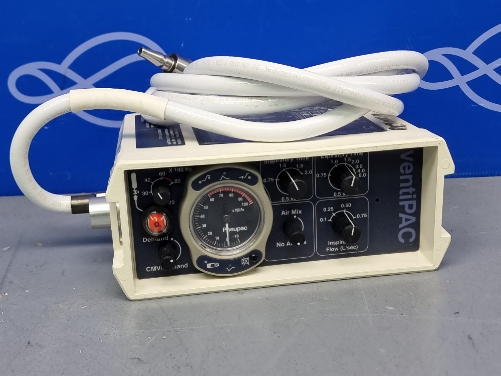 Smiths VentiPAC 200D Ventilator