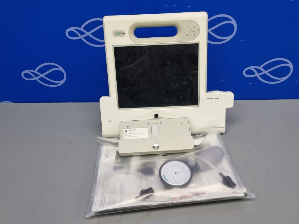 Xion Motion MC-C5te Tablet and Charger/Docking Station NO HDD