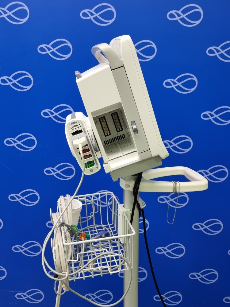 GE Carescape B650 Patient Monitor on Rollstand