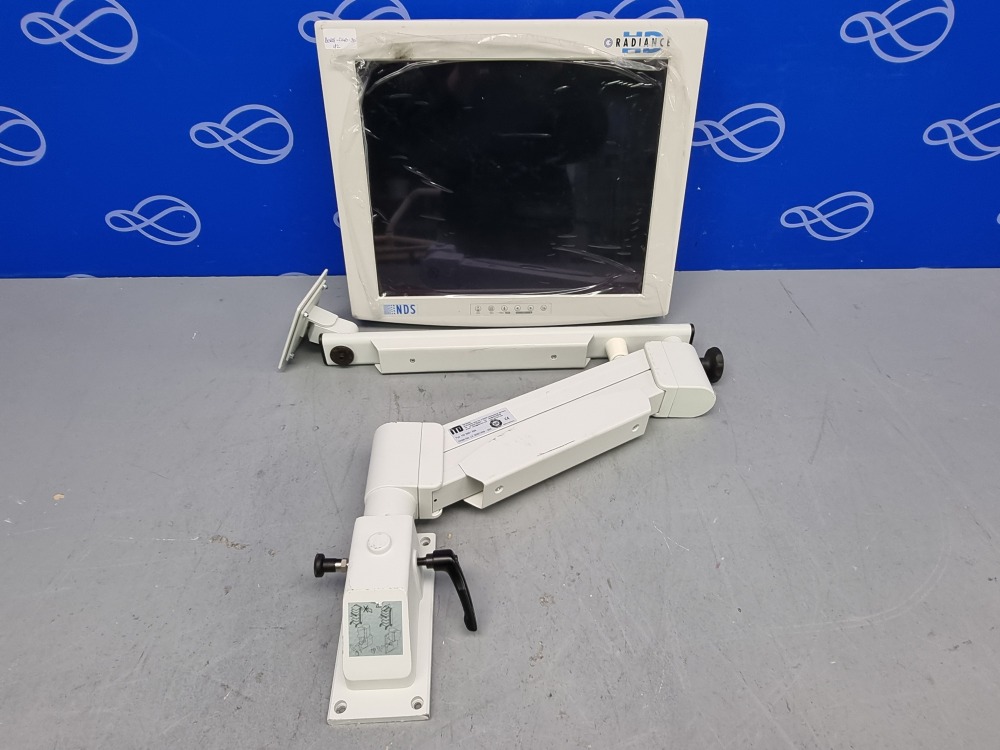 NDS SC-SX19-A1511 Radiance HD Surgical Monitor and ITD Adjustable ...