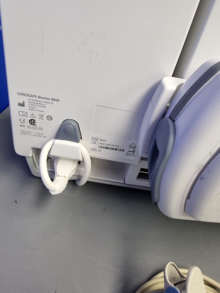 GE Carescape B650 Patient Monitor
