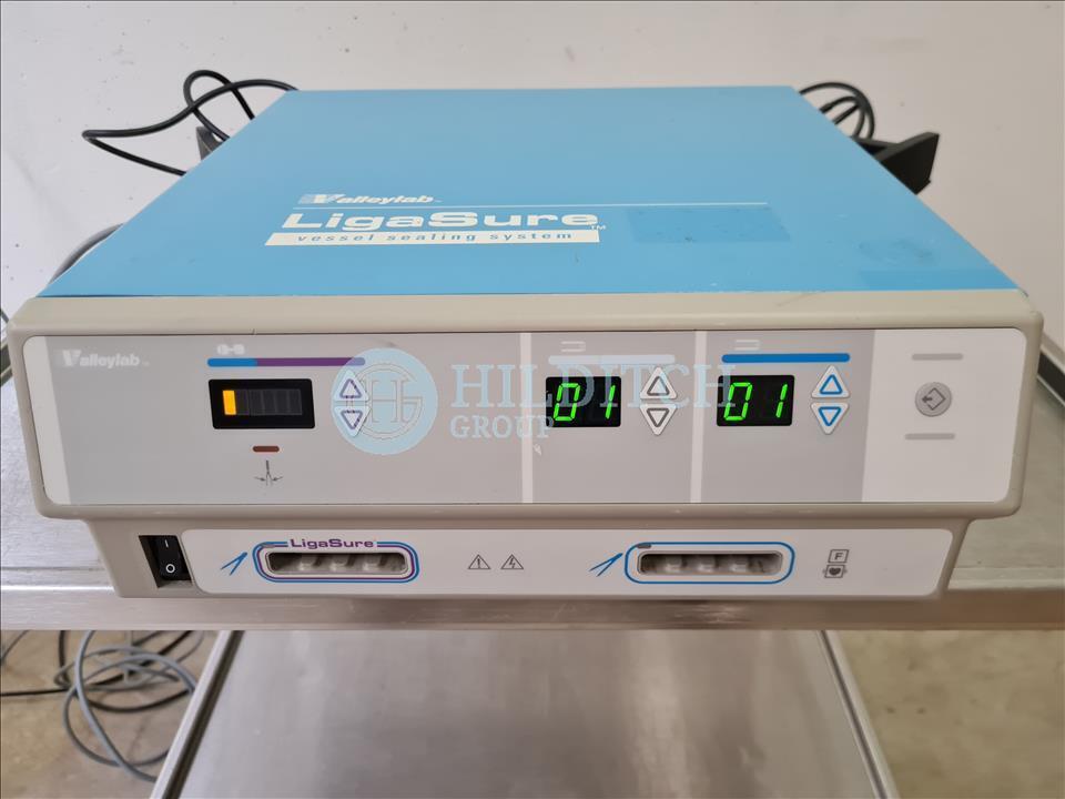 Valleylab Ligasure Diathermy and 2 x Foot Switch