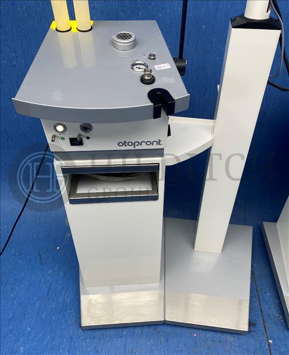 Zeiss OPMI Pico ENT Surgical Microscope on Otopront Smart Treatment Unit