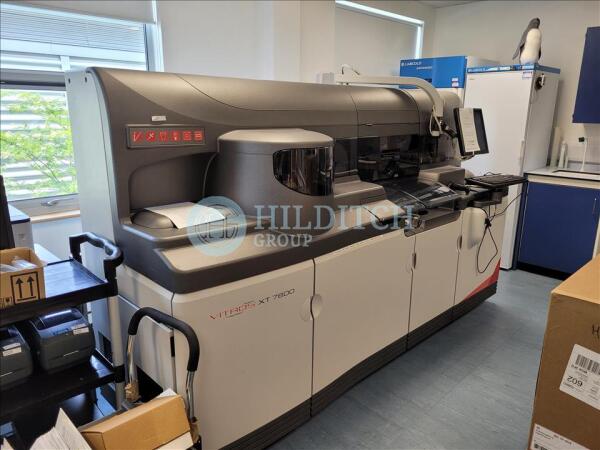 Vitros XT 7600 Integrated Analyser
