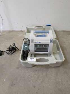 KCI INFO VAC INFO V.A.C Negative Pressure Wound System Pump