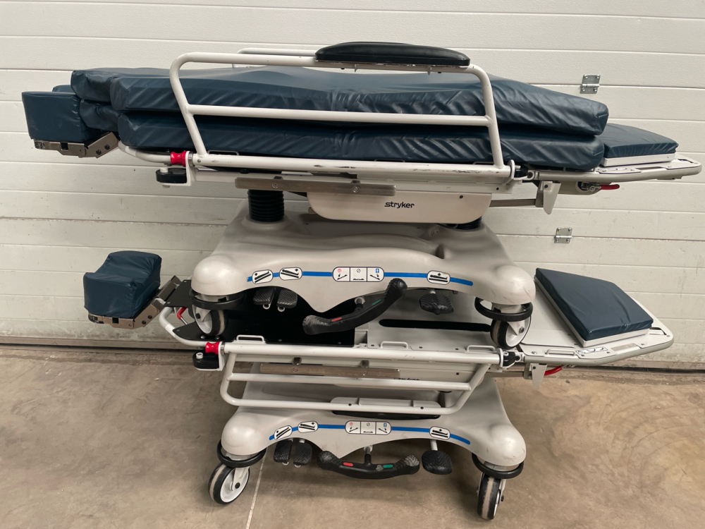 2 x Stryker 5051 Eye Stretcher Chairs