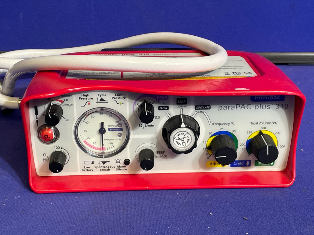 Pneupac ParaPAC Plus 310 Ventilator