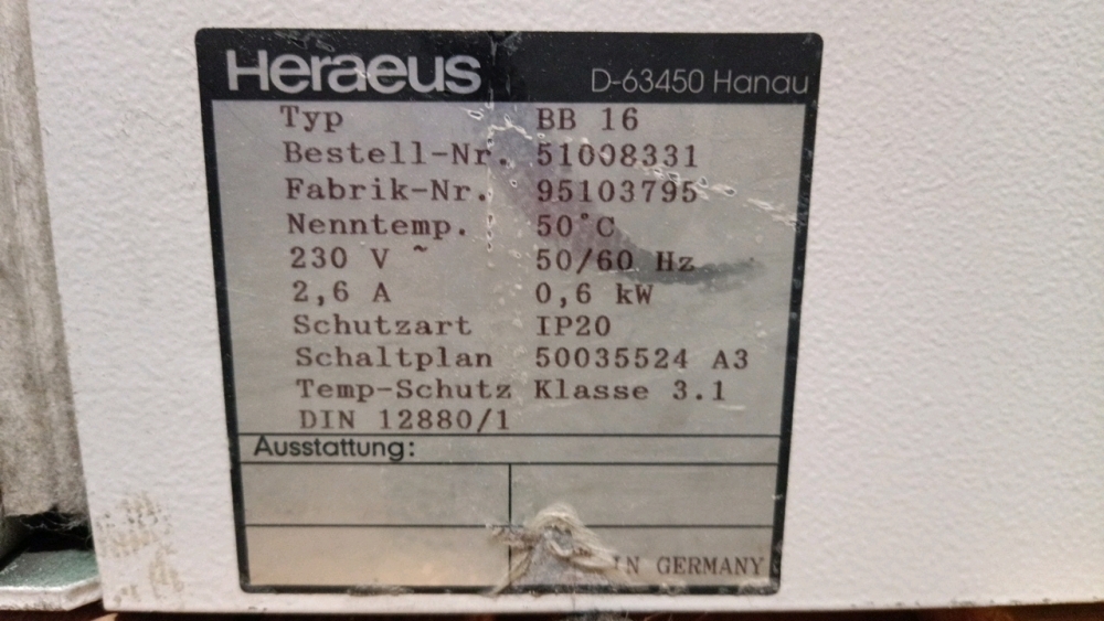 Heraeus Instruments Function Line Drying Cabinet