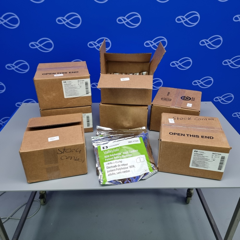 7 x Boxes Of Covidien Valleylab REM Polyhesive Adult Cordless Patient ...