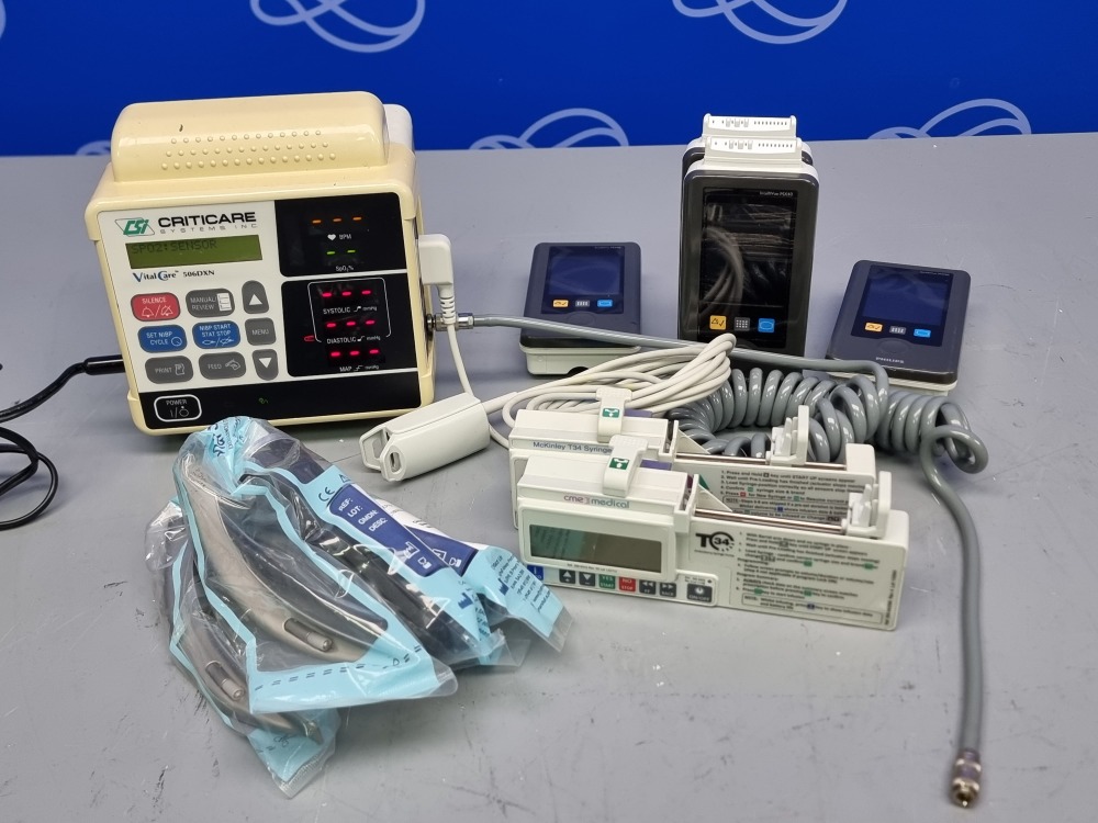 Criticare 506DXN Vital Signs Monitor, Masimo Rad 5 Signal Extraction ...