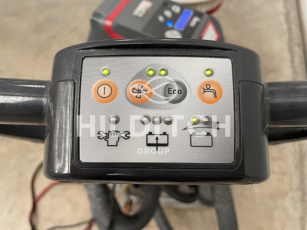 Taski Swingo 455 Scrubber Drier