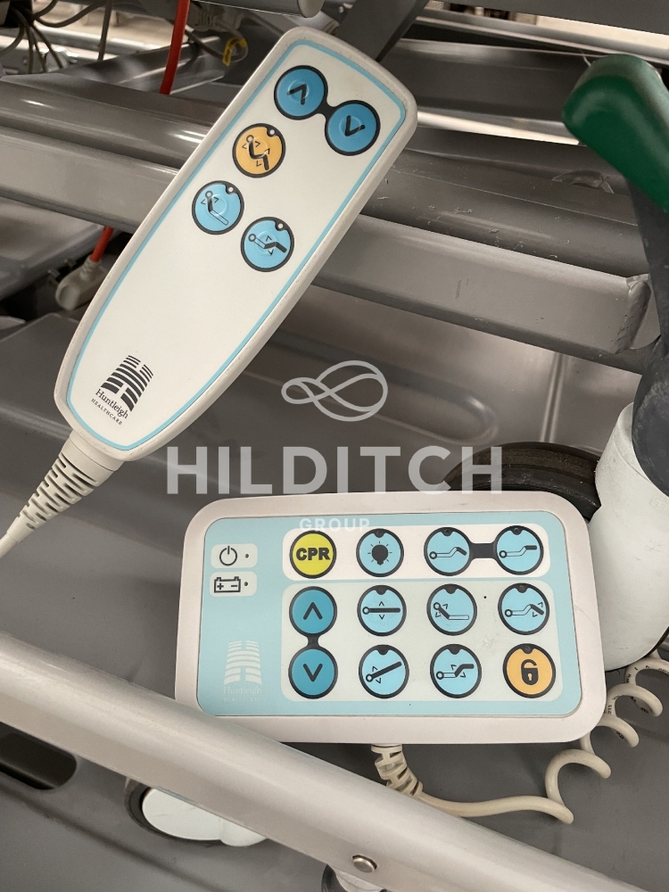 4 x Huntleigh Enterprise 5000 Patient Beds * Only 3 x Power Up - Other Missing Control Box