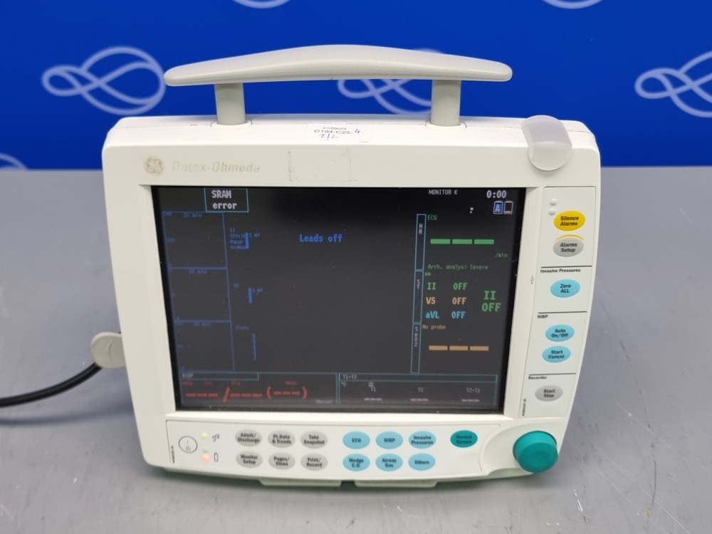 GE Datex-Ohmeda LA-4317 Patient Monitor And 2 x GE E-PSM-00 Modules