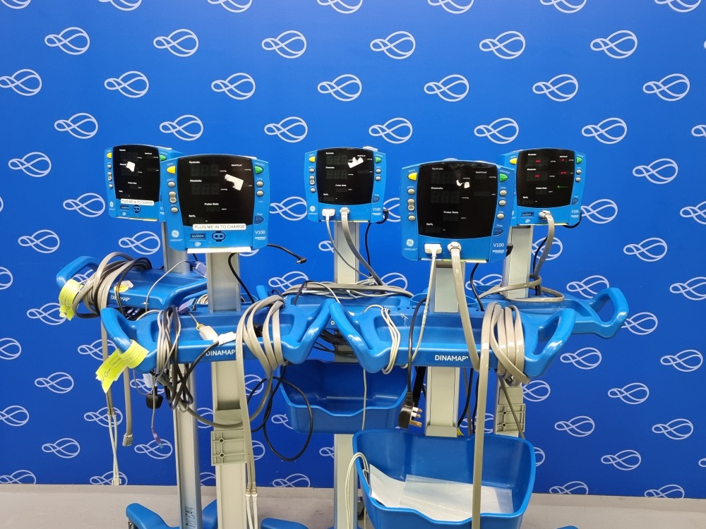 5 x GE Dinamap V100 Patient Monitors on Rollstand