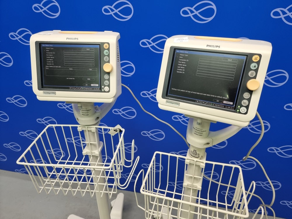 4 x Philips SureSigns VM4 Patient Monitors on Rollstands