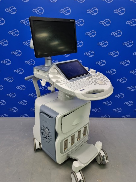 GE Voluson E10 BT18 Ultrasound System