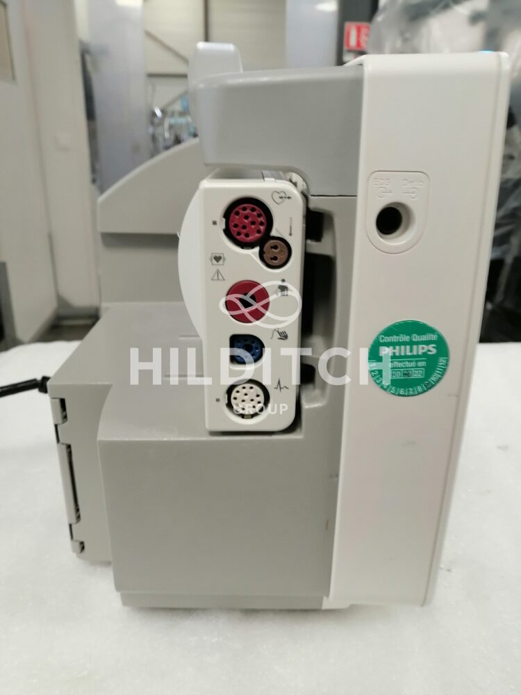 4 x Philips M8002A MP30 Monitors