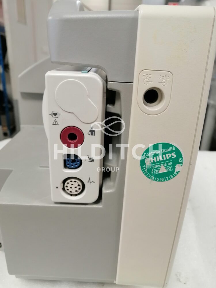 4 x Philips M8002A MP30 Monitors