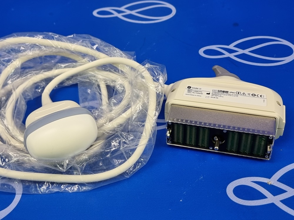 GE Voluson E8 BT19 Ultrasound System