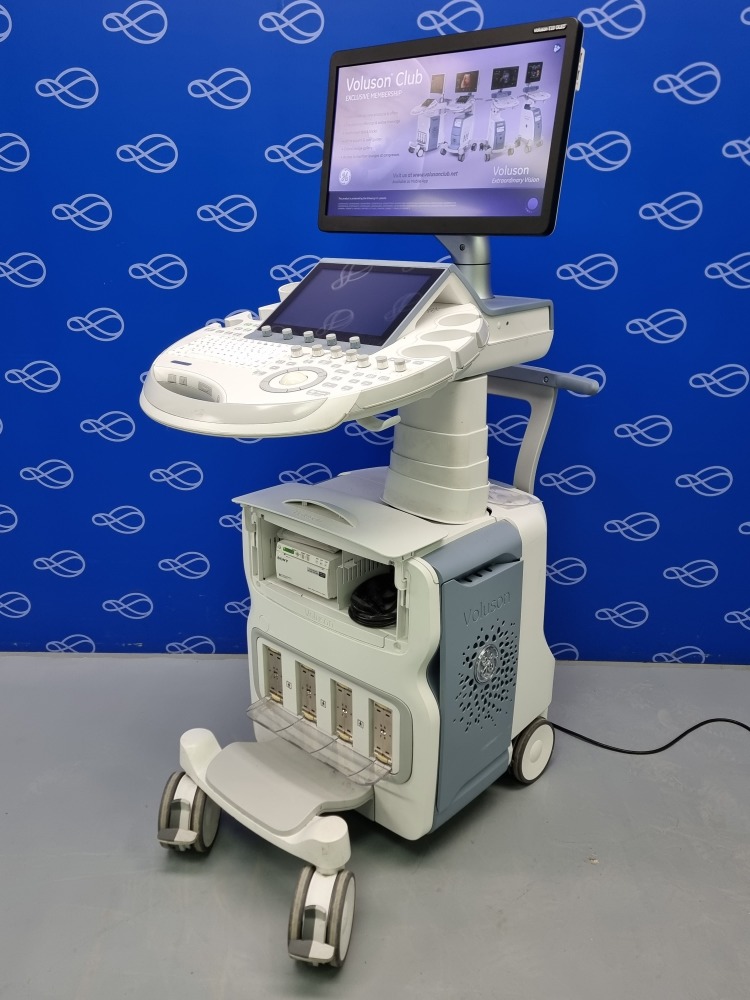 GE Voluson E10 BT18 Ultrasound System