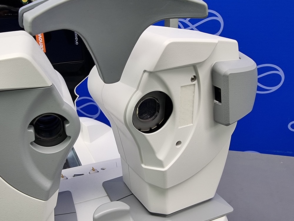 Visionix Eye Refract System